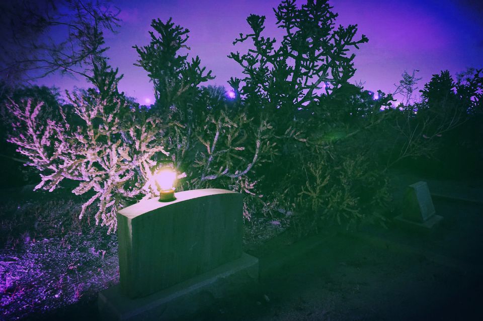 Ghosts & Gravestones Concordia Cemetery Tour - EPStuff
